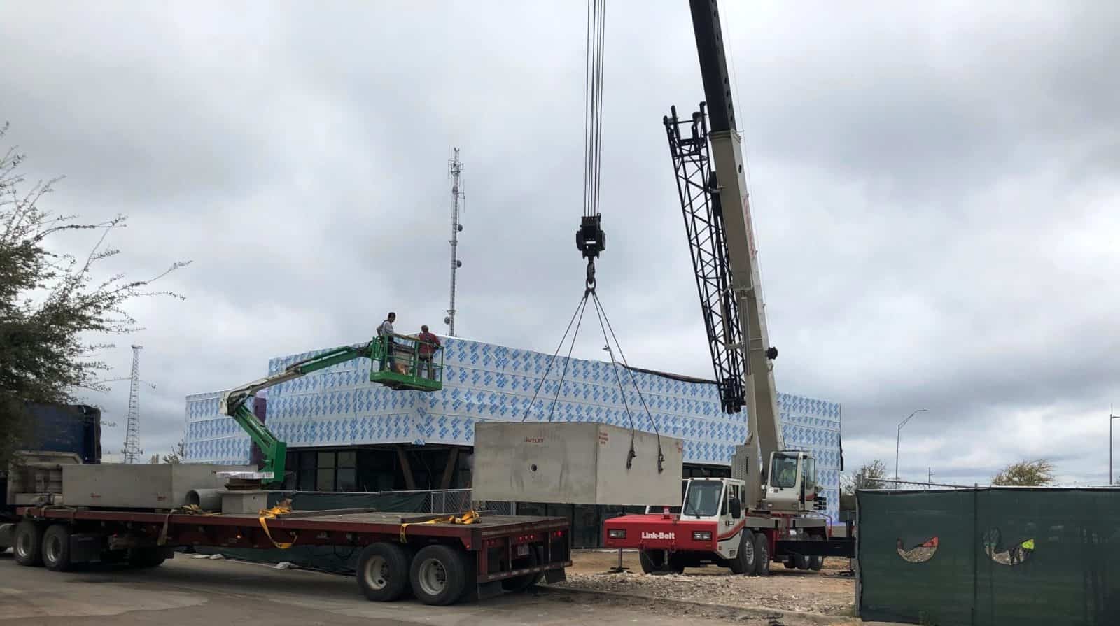 Crane Rental Austin Texas Austin-Crane-Rental Cen-Tex Crane Service